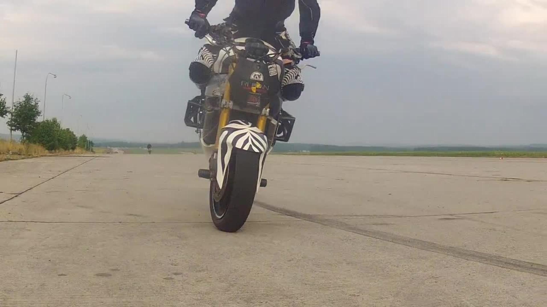 Motorcycle Brakes to Stoppie Fail | Jukin Media Inc