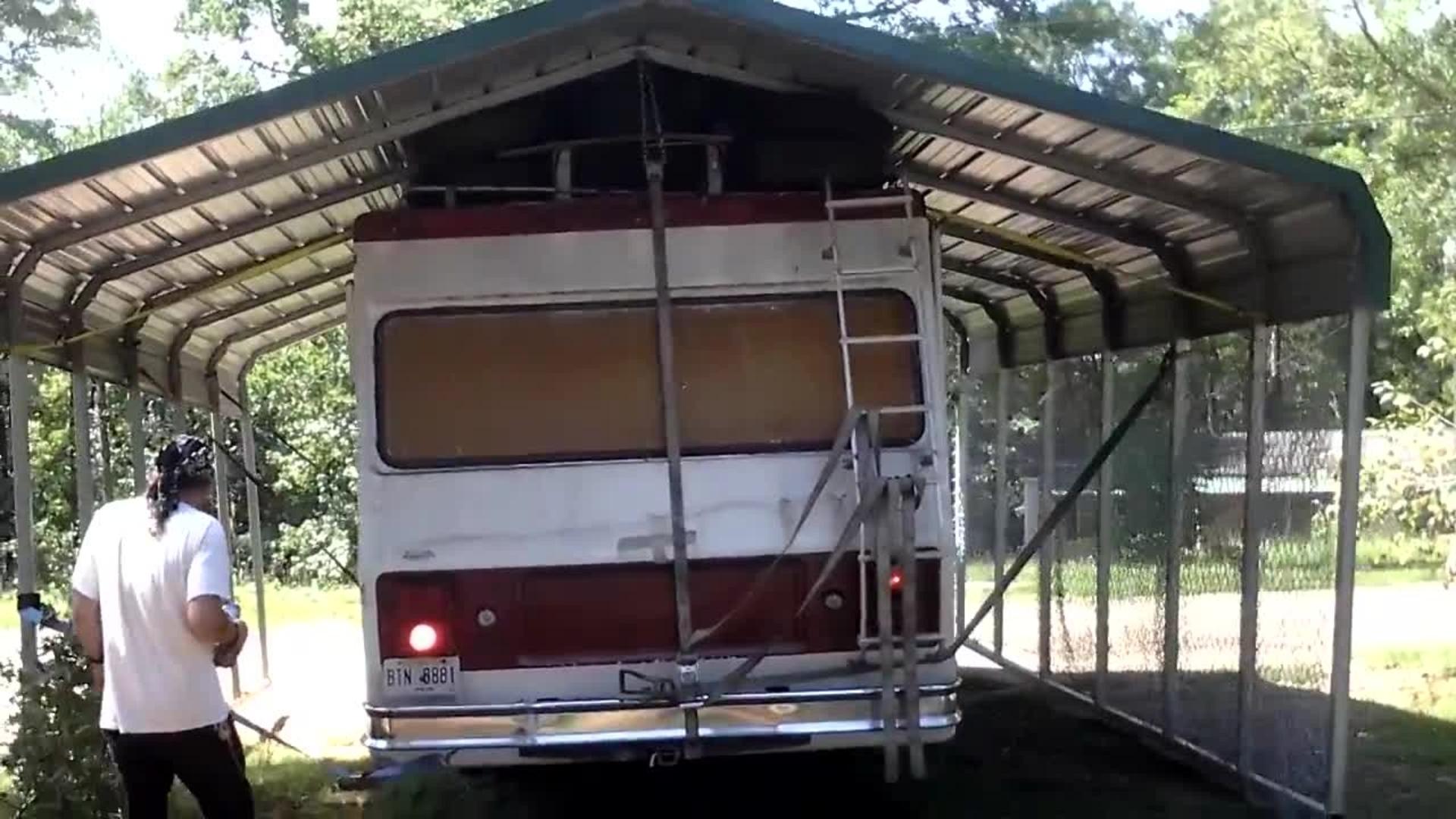 Redneck Couch Moving System | Jukin Media Inc