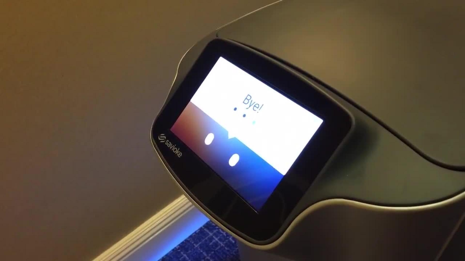 Robot Delivers Snack to Hotel Guest | Jukin Licensing