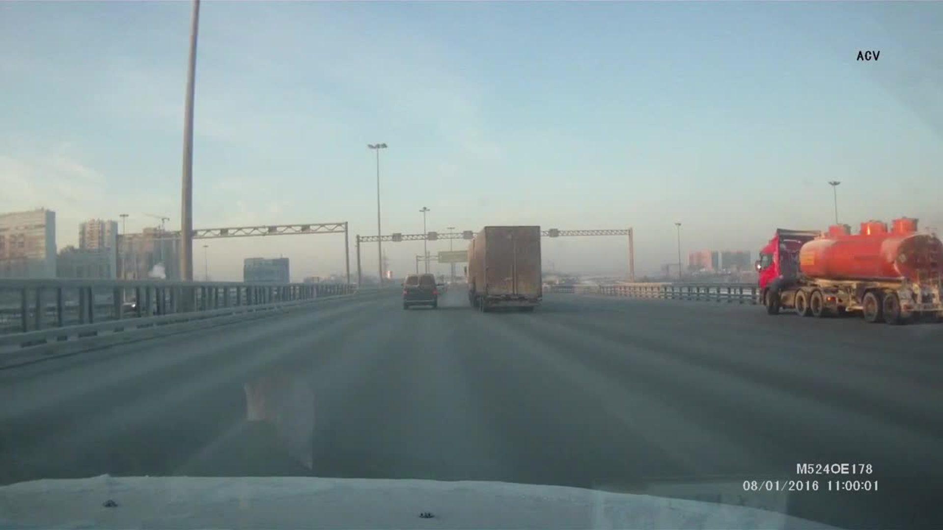 Truck Fishtails into Guardrail | Jukin Licensing