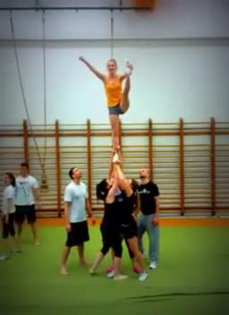 Cheerleading Lift Stunt Drop Fail | Jukin Media Inc