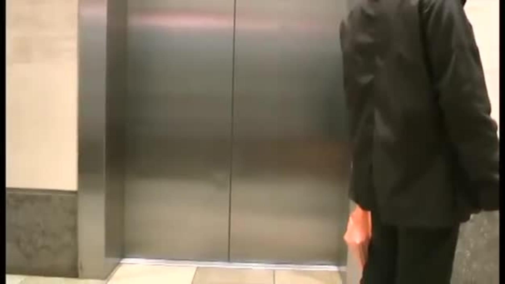 Pranksters Recreate Scene from Die Hard in Elevator | Jukin Licensing
