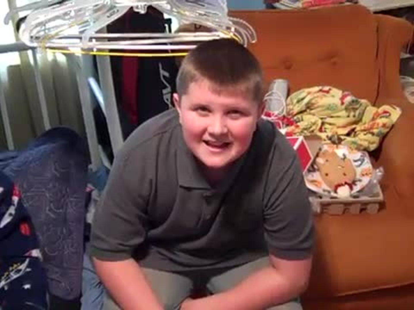 Beatboxing Kid Gets Slapped with Fake Hand | Jukin Licensing