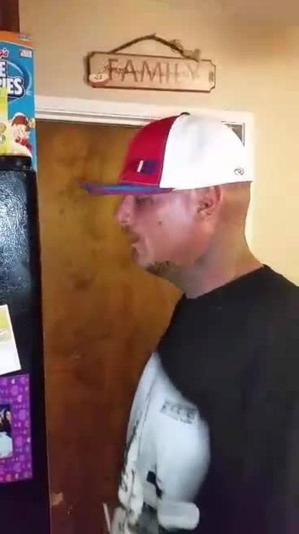 Rapper Performs Original Song in Kitchen | Jukin Licensing