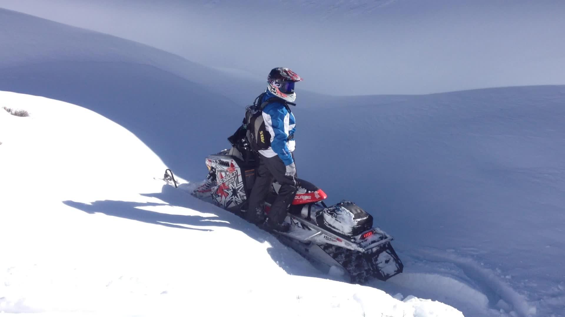 Snowmobile Fail Crash into Bank | Jukin Licensing