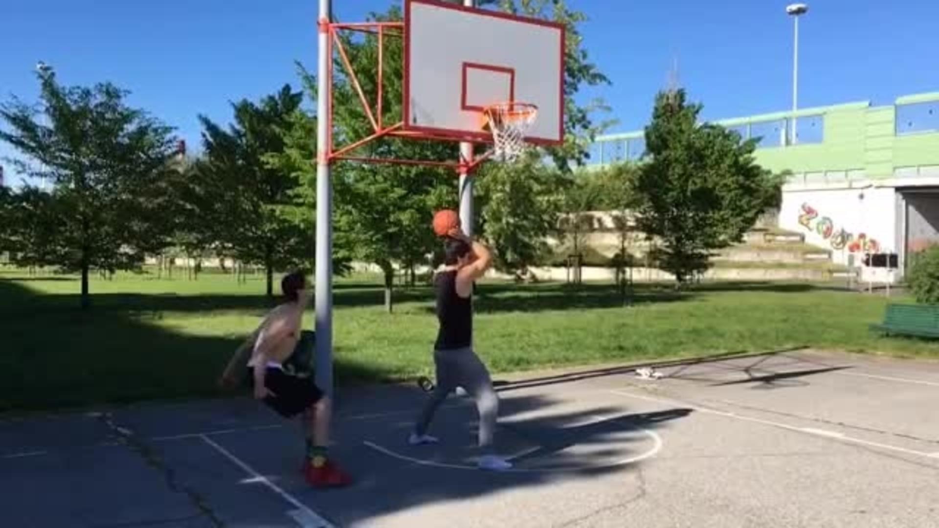 Guy Tries to Copy Friend and Slam Dunk | Jukin Media Inc