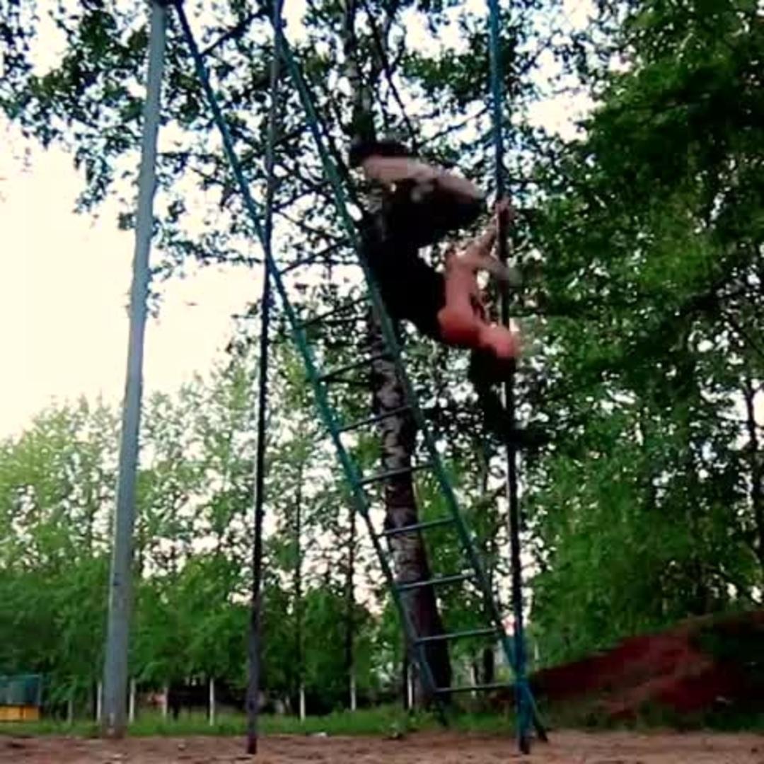 Playground Pole Flip Fail | Jukin Licensing