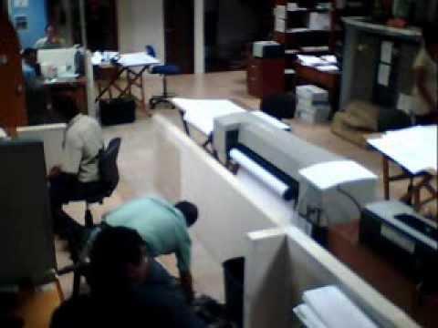 Man Falls off Chair in Office | Jukin Licensing