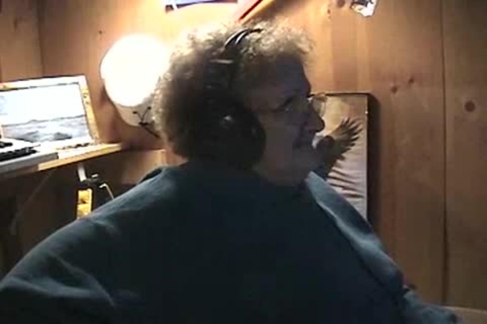 Grandma Gets Scared of Computer Prank | Jukin Licensing