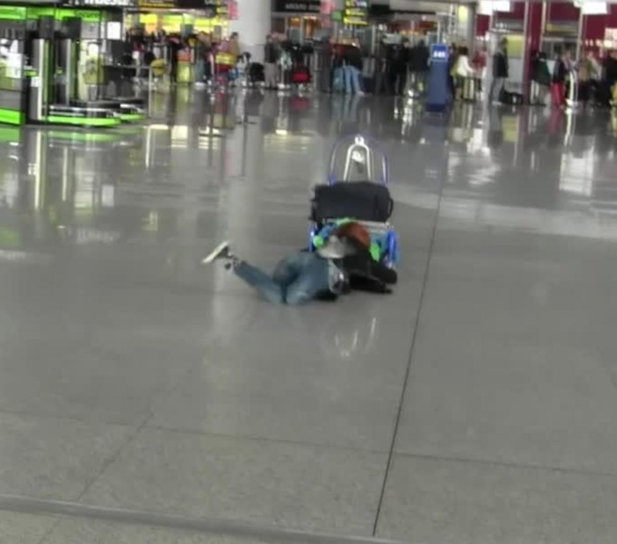 Airport Baggage Cart Fail | Jukin Licensing