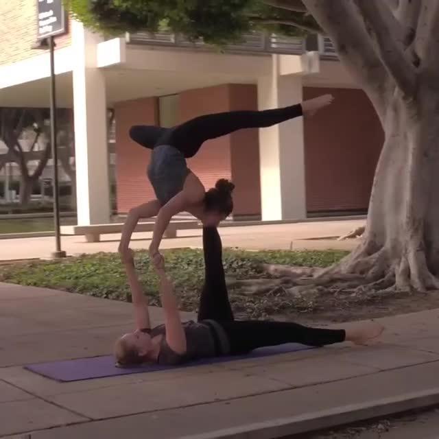 Duo shows Off Stunning Acro Yoga Ability | Jukin Licensing