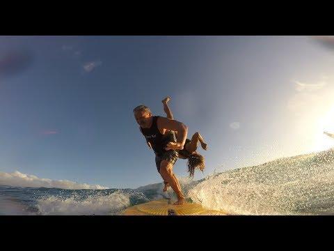 Couple Goes Tandem Surfing in Waikiki | Jukin Licensing