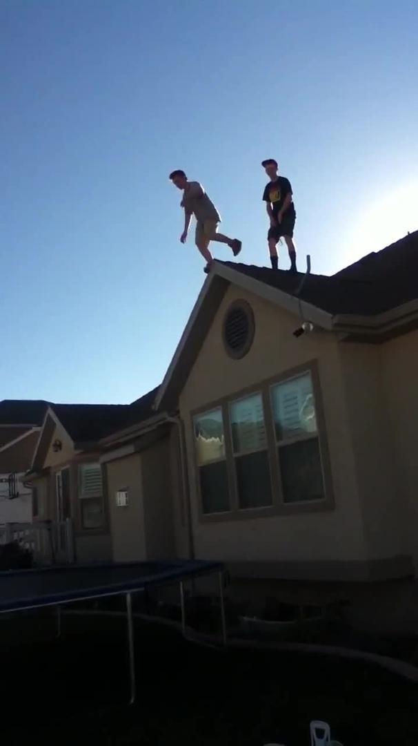 Roof Jump to Trampoline Fail | Jukin Licensing
