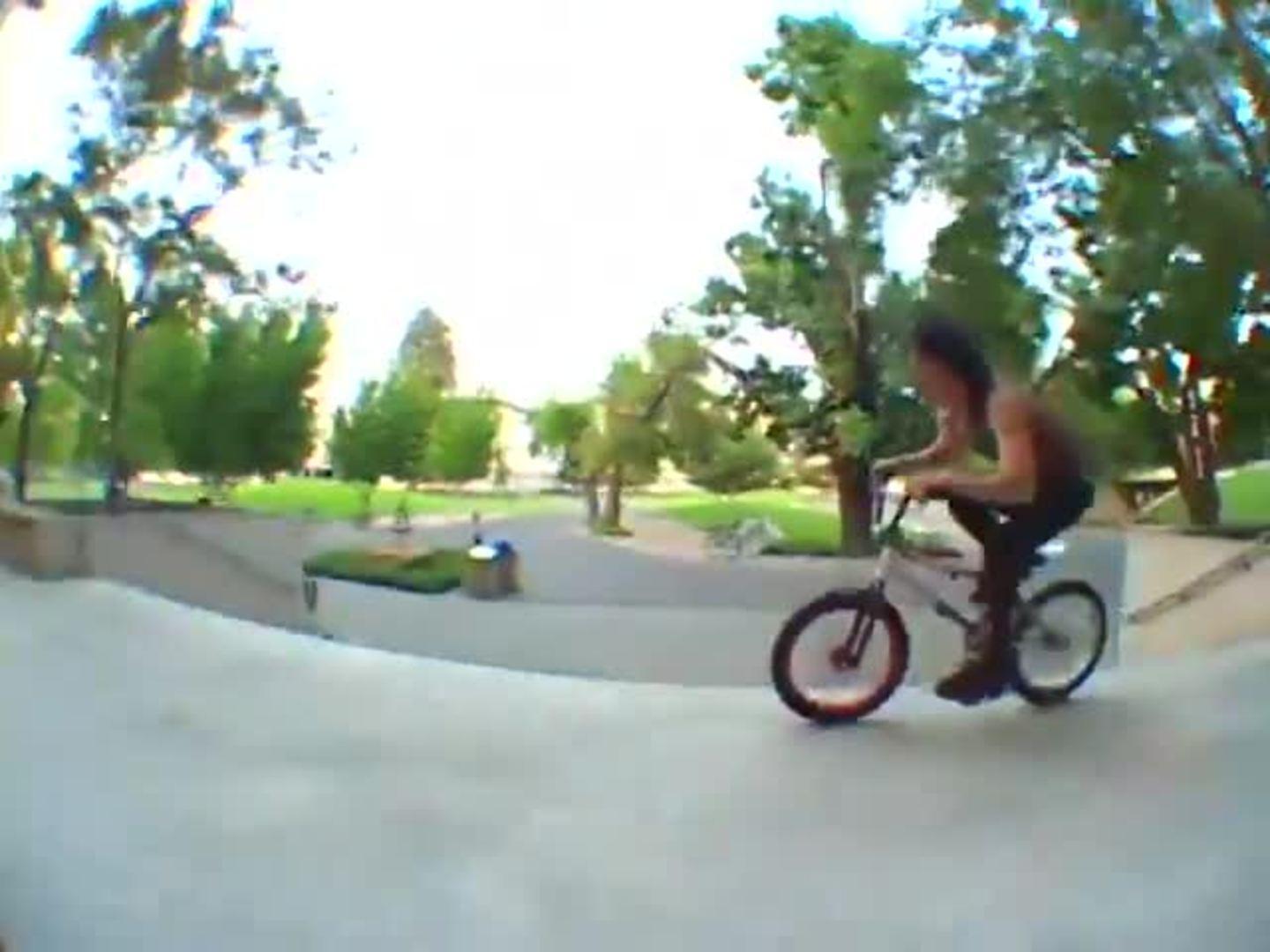 Sean Burns BMX Stunt Fail Compilation | Jukin Licensing