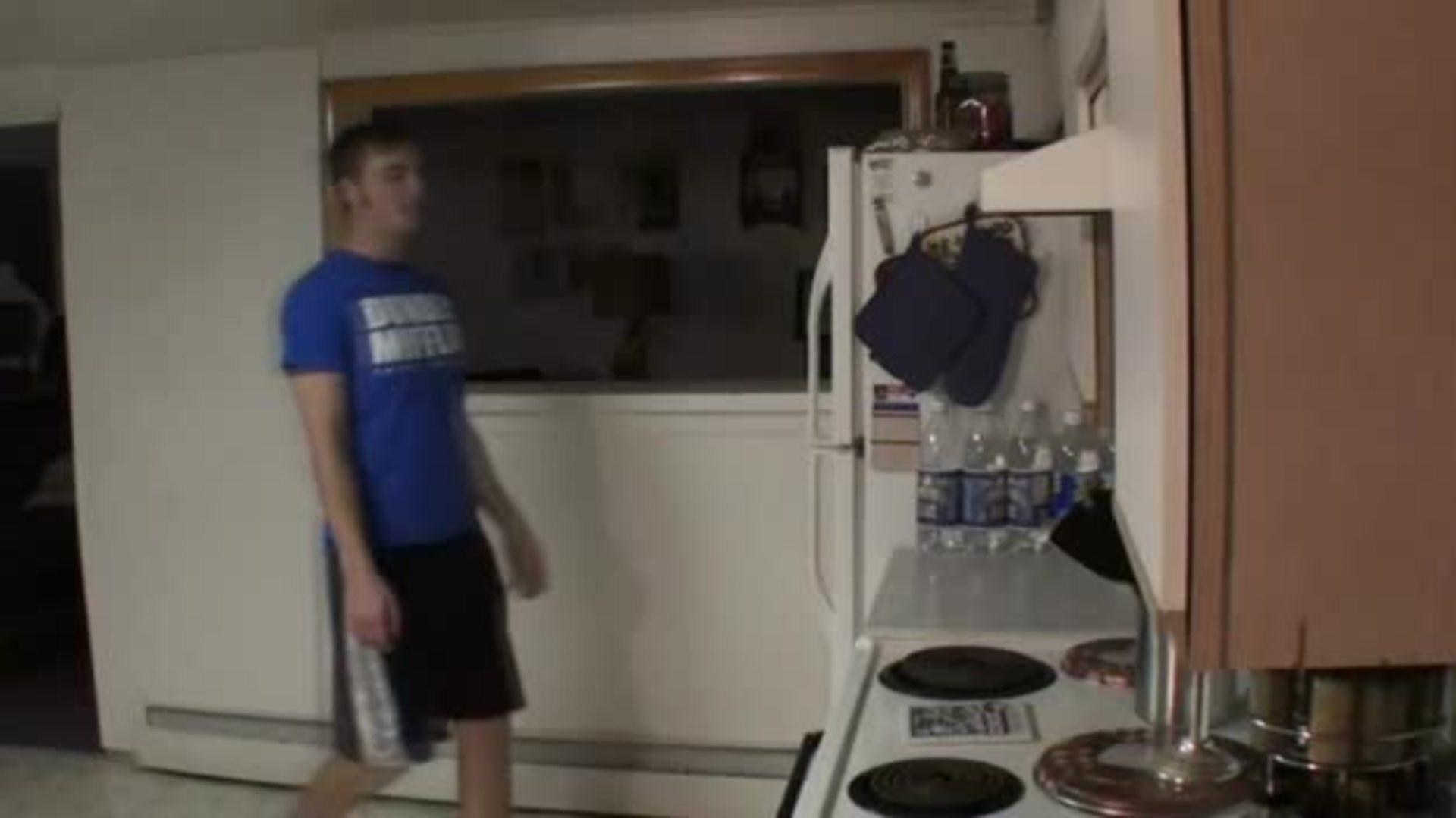 Wedding Cake Smash Backfire | Jukin Media Inc