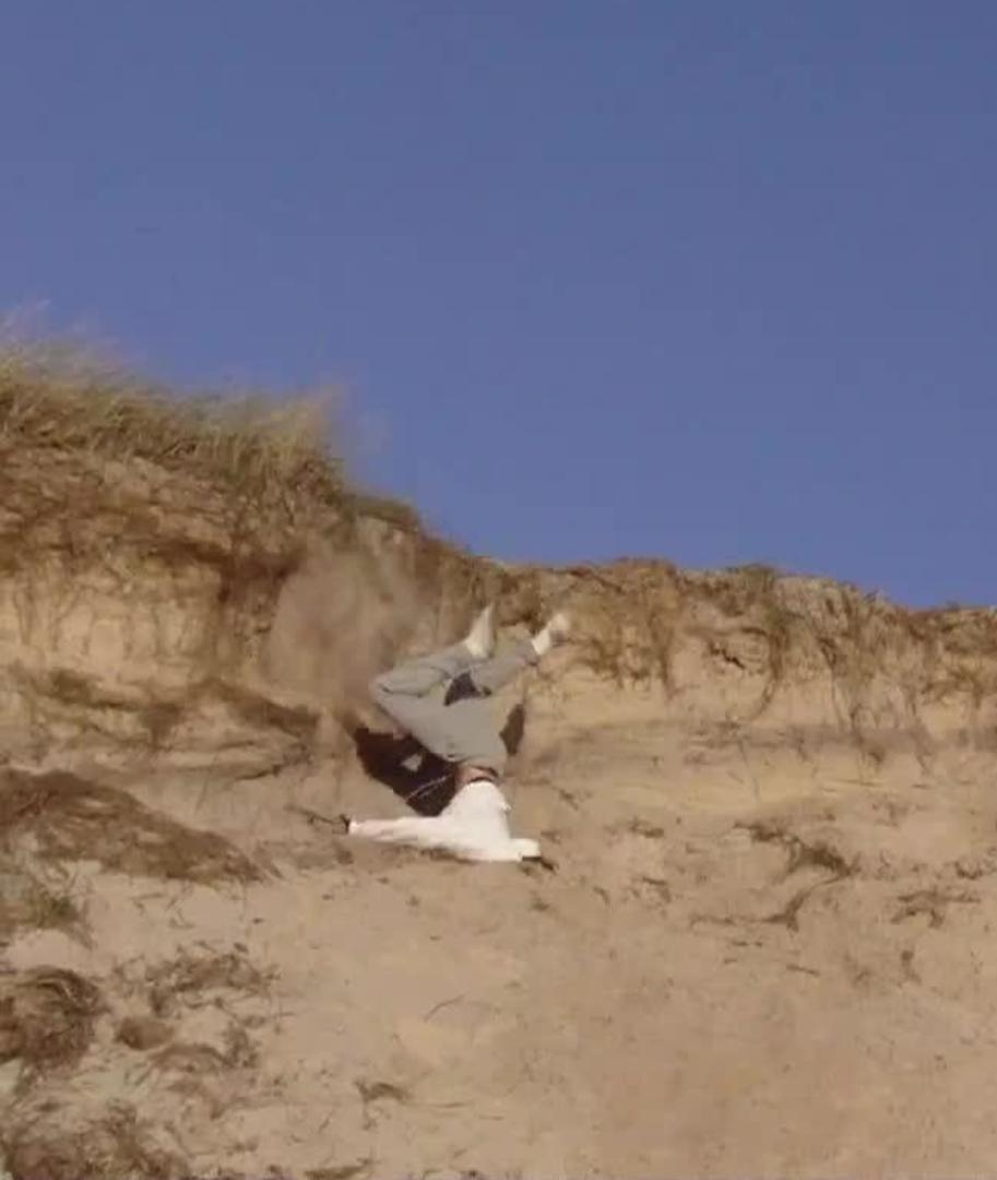 Awkward Sand Ledge Faceplant | Jukin Licensing