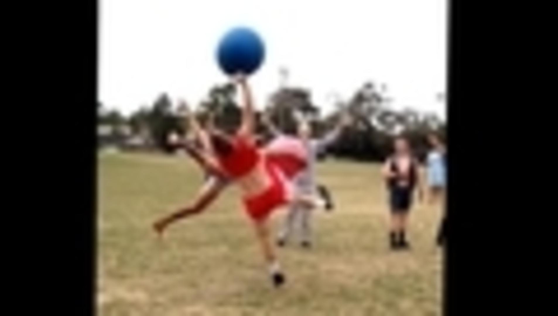 Two Guys Run Into Each Other With Rolls Of Bubble Wrap | Jukin Media Inc