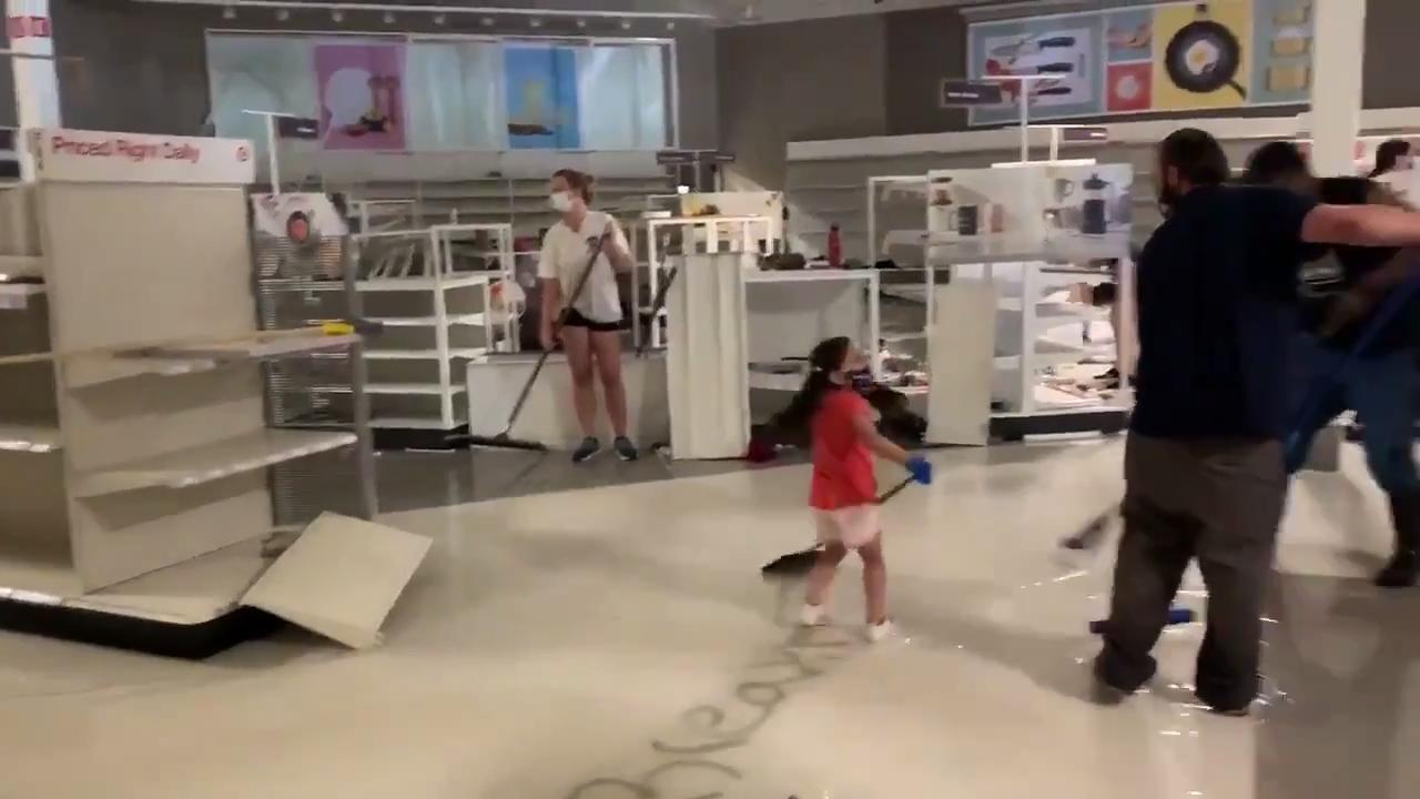 Citizens Help Clean Ransacked Store After Mass Protests and Rioting in ...
