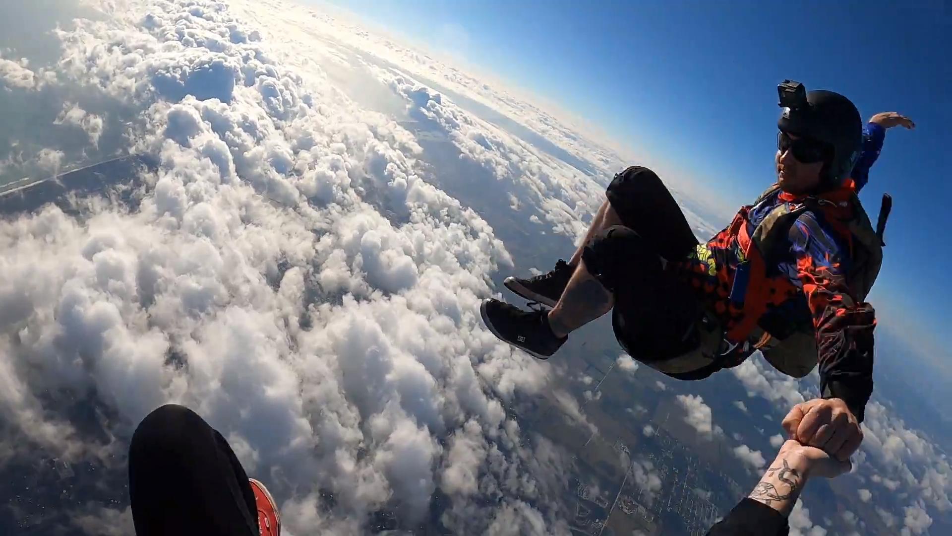 Group of People Go For Skydiving On a Clear Day In Florida | Jukin ...