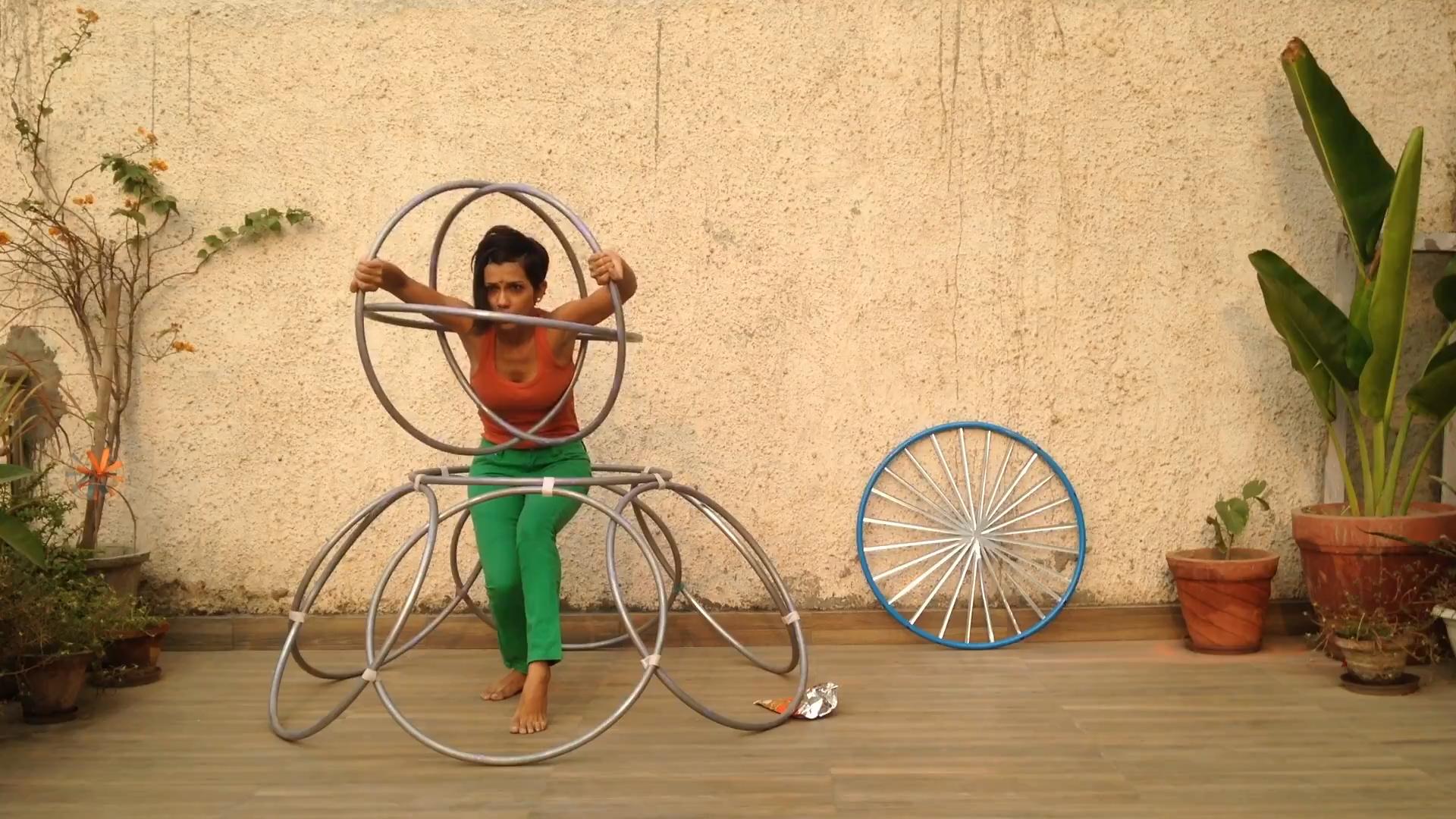 Woman Does Multiple Hula Hoop Tricks | Jukin Media Inc
