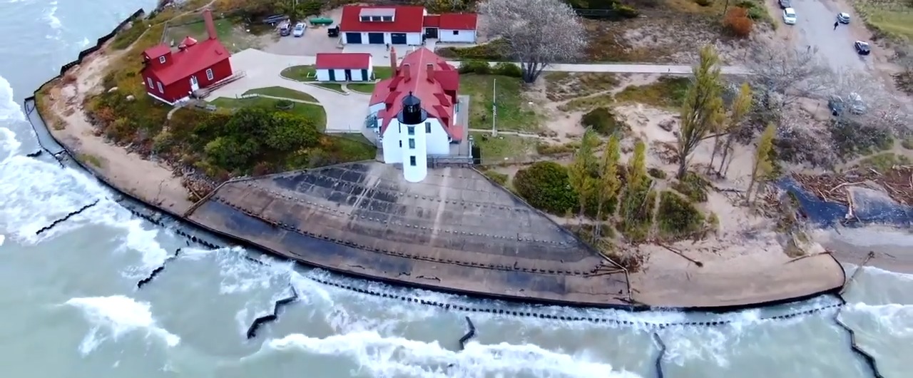 Drone Captures Scenic Lighthouses on Lake Michigan During Fall | Jukin ...