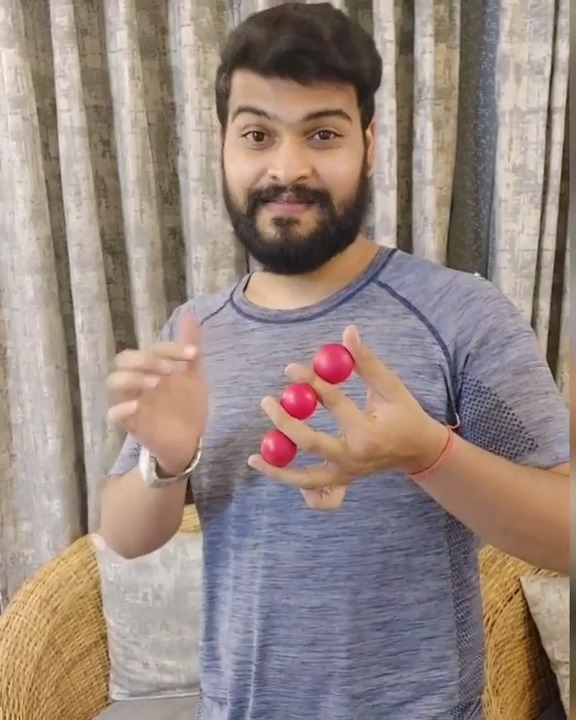 Magician Shows Cool Disappearing Trick With Balls | Jukin Licensing