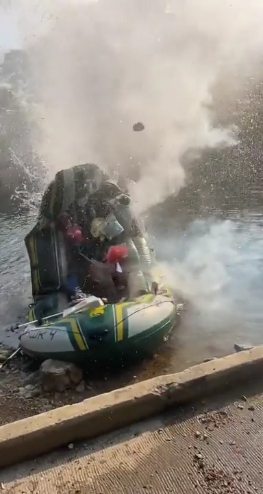 Guy Accidentally Blows Up Raft by Launching Fire Crackers in Water ...