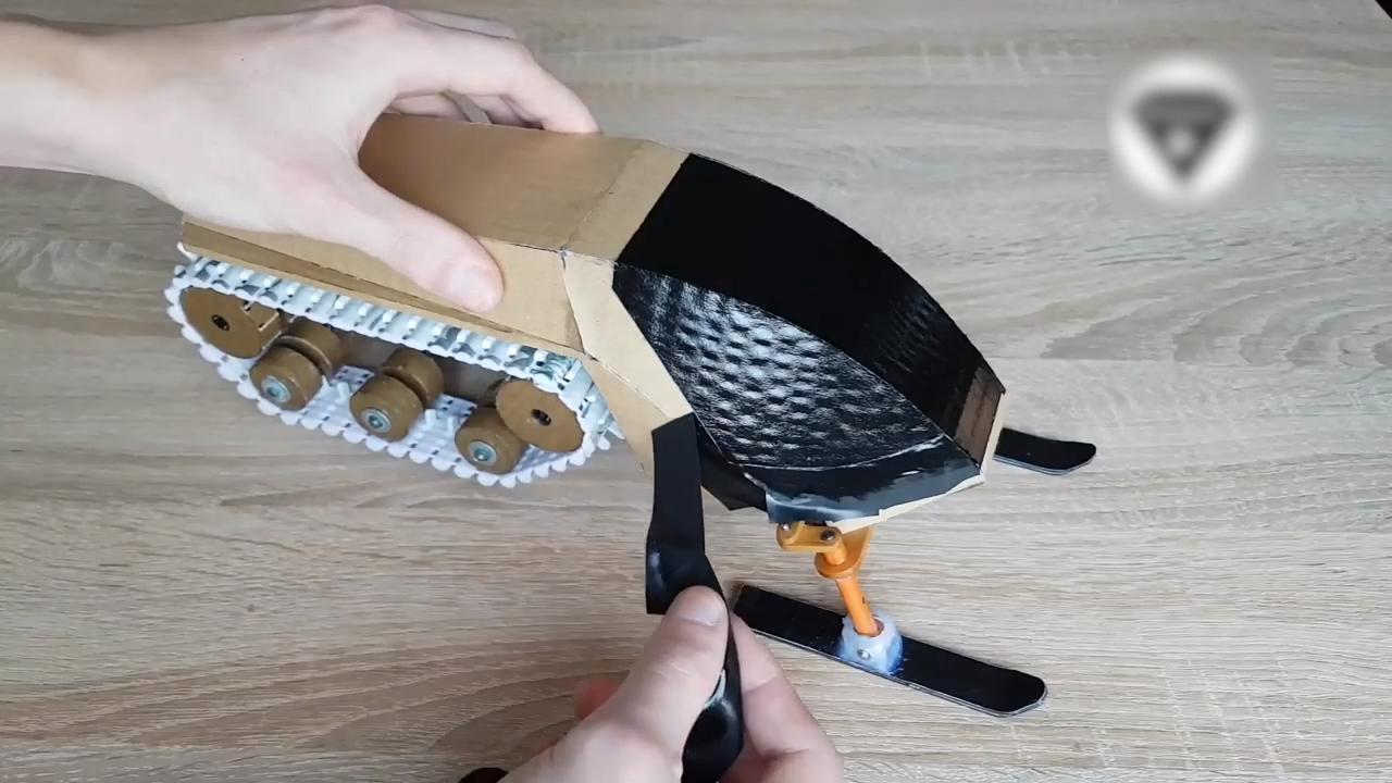 Person Makes DIY RC Snowmobile With Cardboard | Jukin Licensing