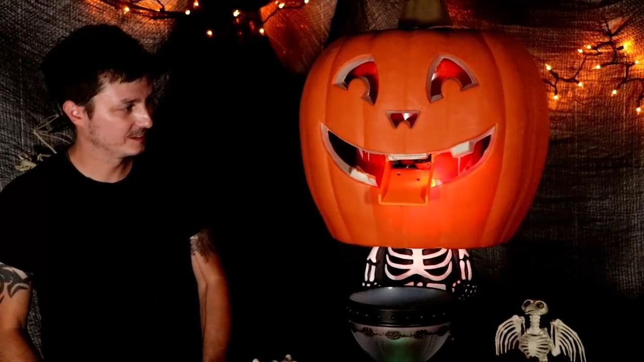 Man Builds Automatic Candy Dispenser Machine | Jukin Licensing