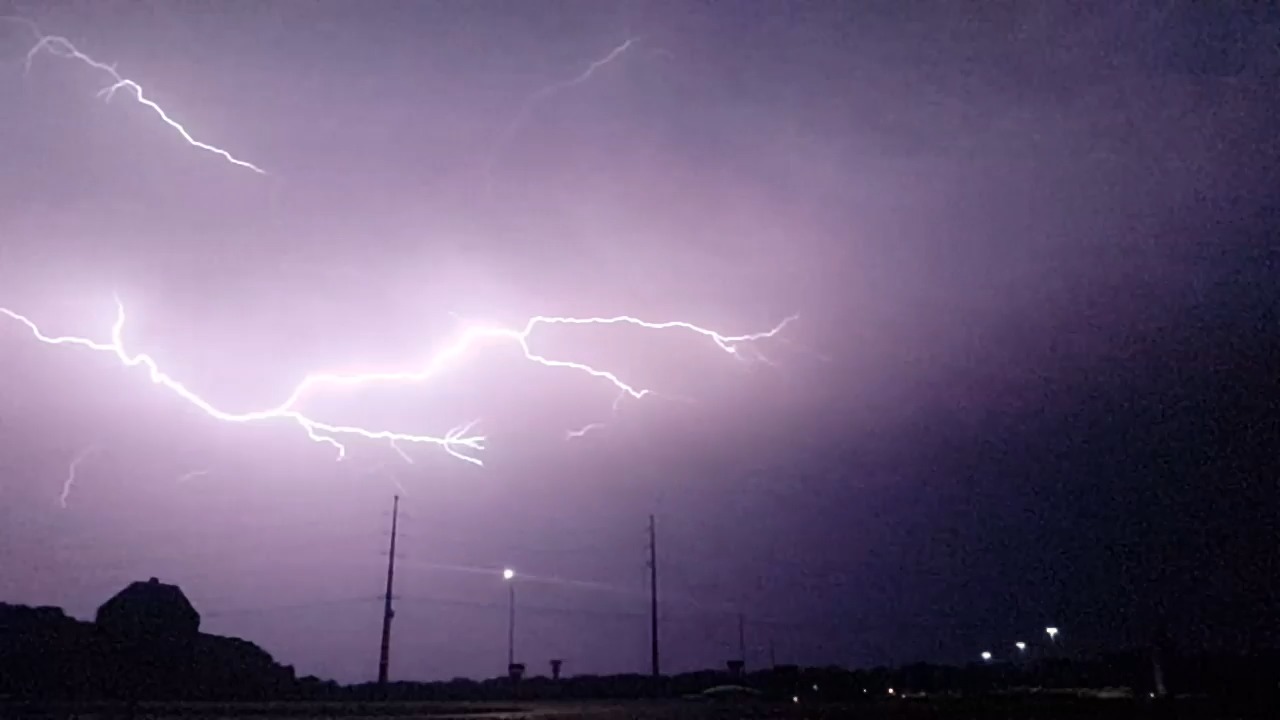 Epic Lightning Storm | Jukin Licensing