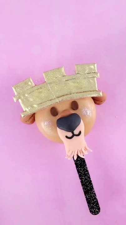 Cakesicle Artist Creates Faces of Animated Characters | Jukin Licensing
