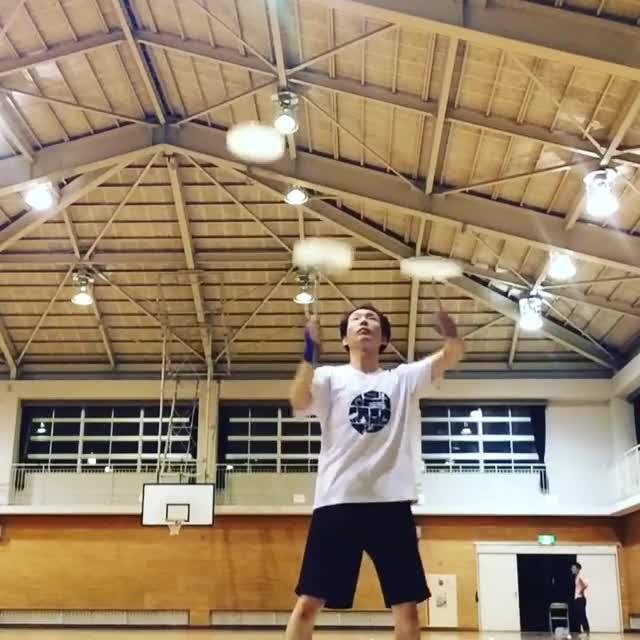 Man Exhibits Amazing Plate Spinning Skills | Jukin Licensing