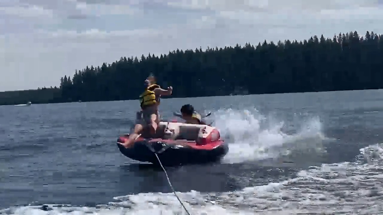 Two Friends Get Thrown off Inflatable Float While Inner Tubing | Jukin ...