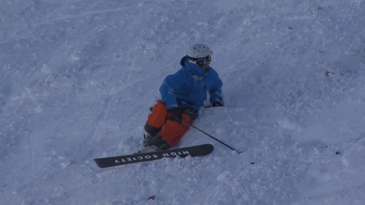 Skier Loses Their Ski After Crashing Into Snow | Jukin Licensing