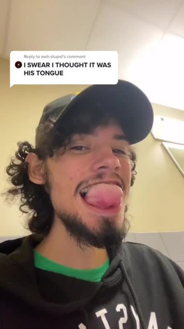 Man Is Able to Puff Up Tongue by Controlling Tongue Muscles | Jukin ...