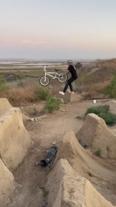 Guy Performs Mind-Blowing Flipping Tricks Off Ramps While Riding ...