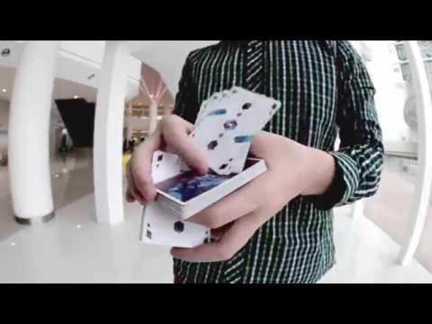 Amazing Cardistry Tricks | Jukin Licensing