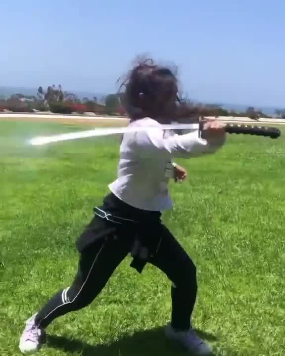 Woman Shows off Awesome Sword Swinging Skills | Jukin Licensing
