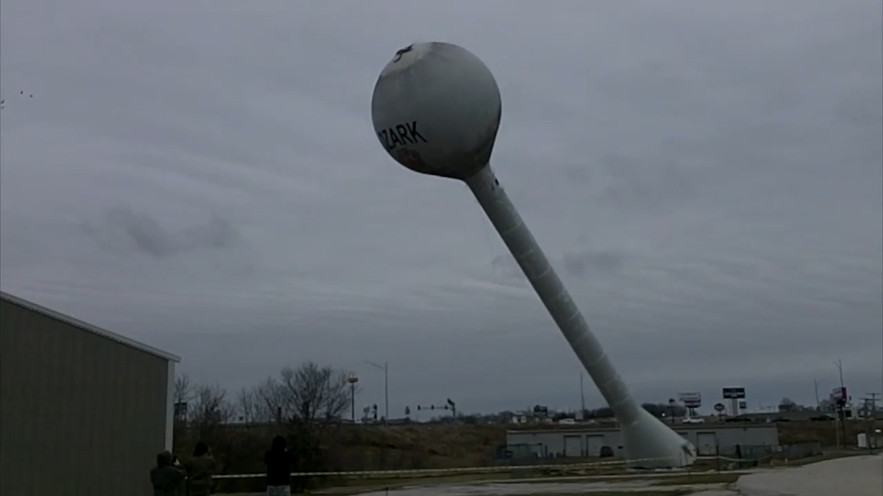 Ozark Missouri Water Tower Demolished | Jukin Licensing