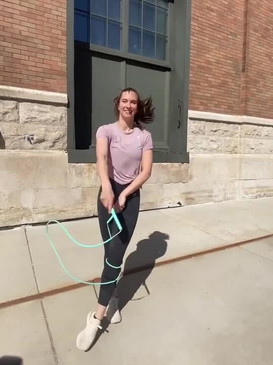 Girl Performs Awesome Jump Rope Choreography | Jukin Licensing