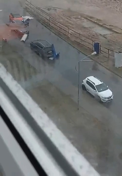 Fence Flies and Almost Hits Woman Due to Aggressive Winds During Storm ...