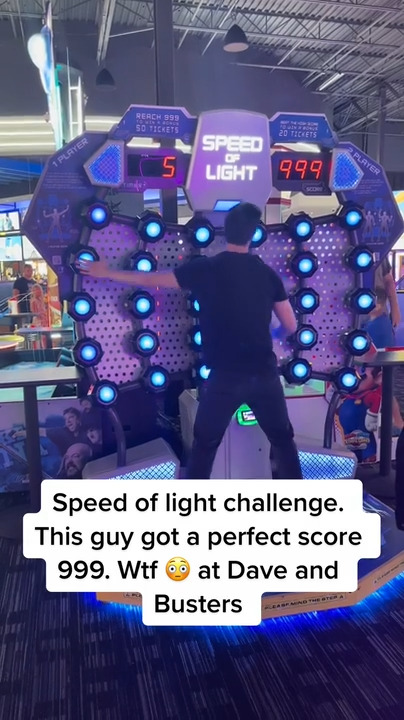 Guy Scores Perfect Score While Playing “Speed of Light” Arcade Game ...