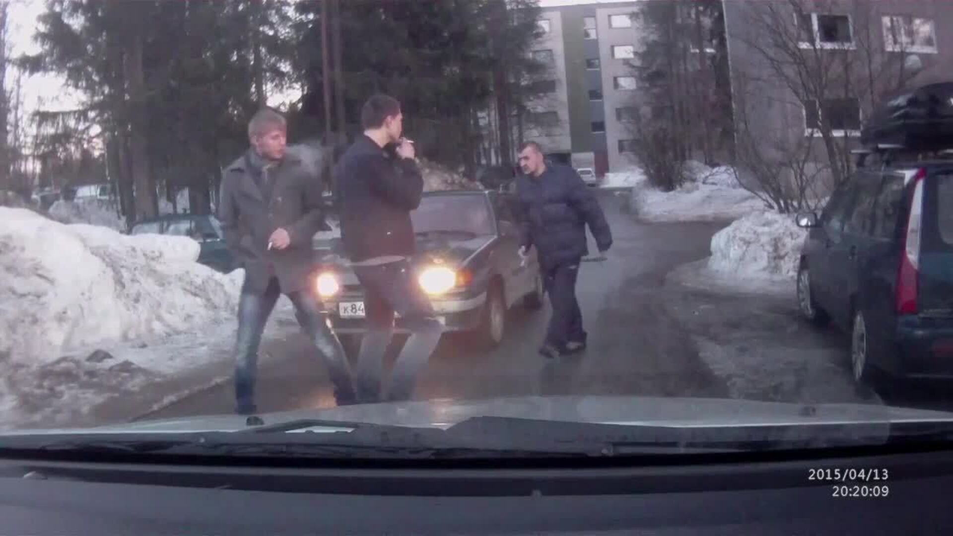 Russian Road Rage Leads to Intense Confrontation | Jukin Licensing