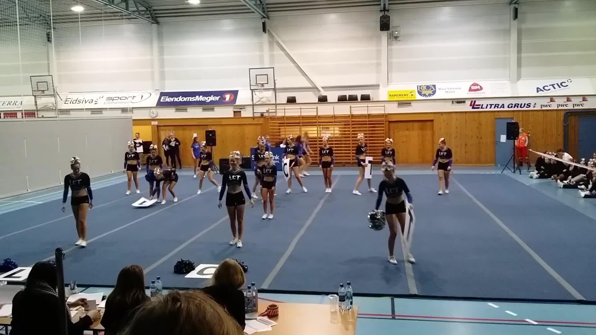 Cheerleader Breaks Elbow during Competition | Jukin Licensing