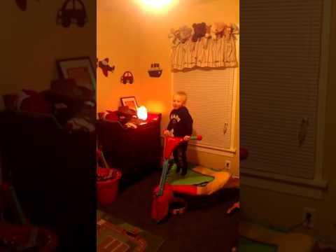 Kid Hits Head on Table During Obstacle Course | Jukin Licensing