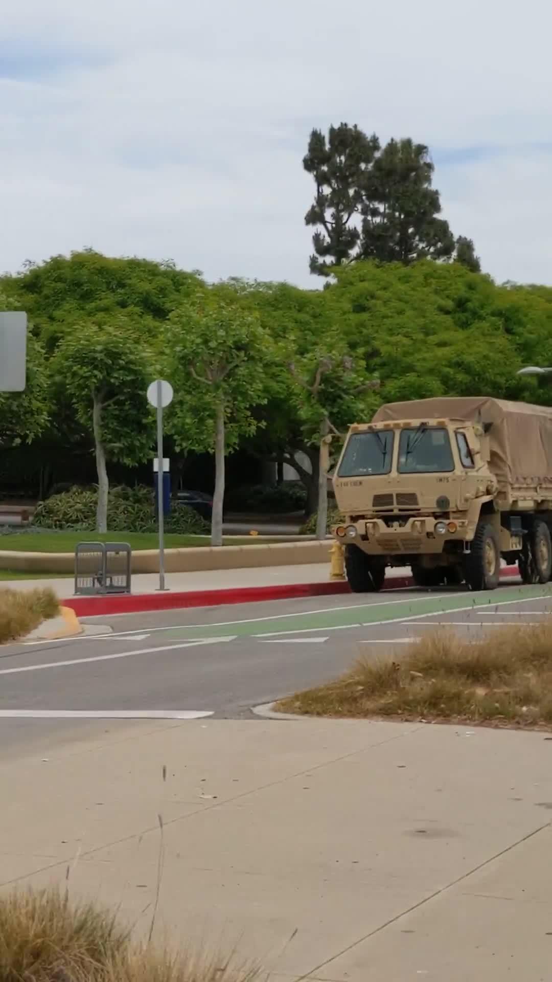 Troops Create Checkpoints in LA Using Armored Vehicles During Protests ...