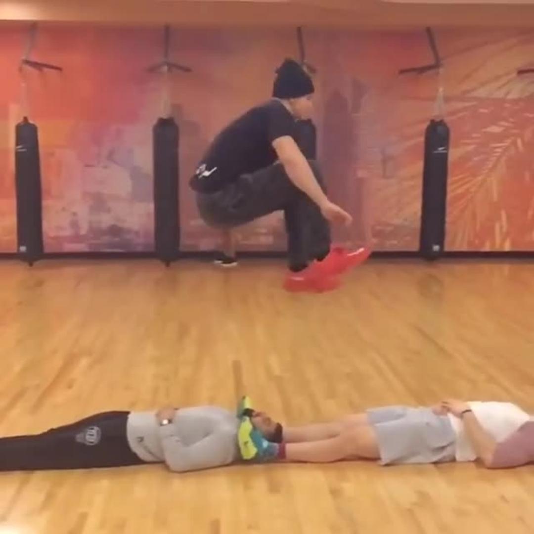 Guy Shows off Hops at the Gym | Jukin Licensing