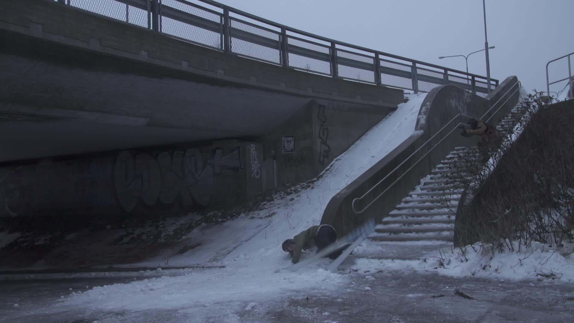 Skier Falls to the Ground While Sliding Over Handrail | Jukin Licensing