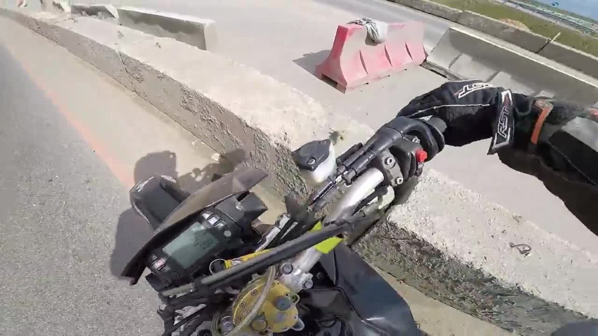 Motorcycle Rider Bumps into Surprise Barrier | Jukin Licensing