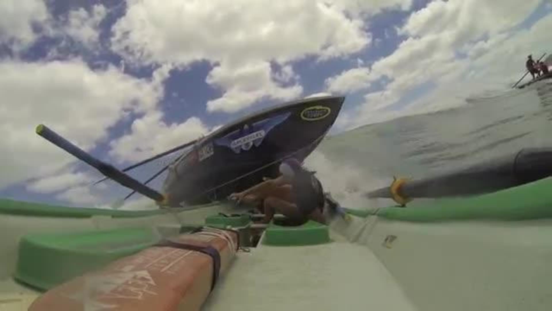 Boat Crash during Paddle Race | Jukin Licensing